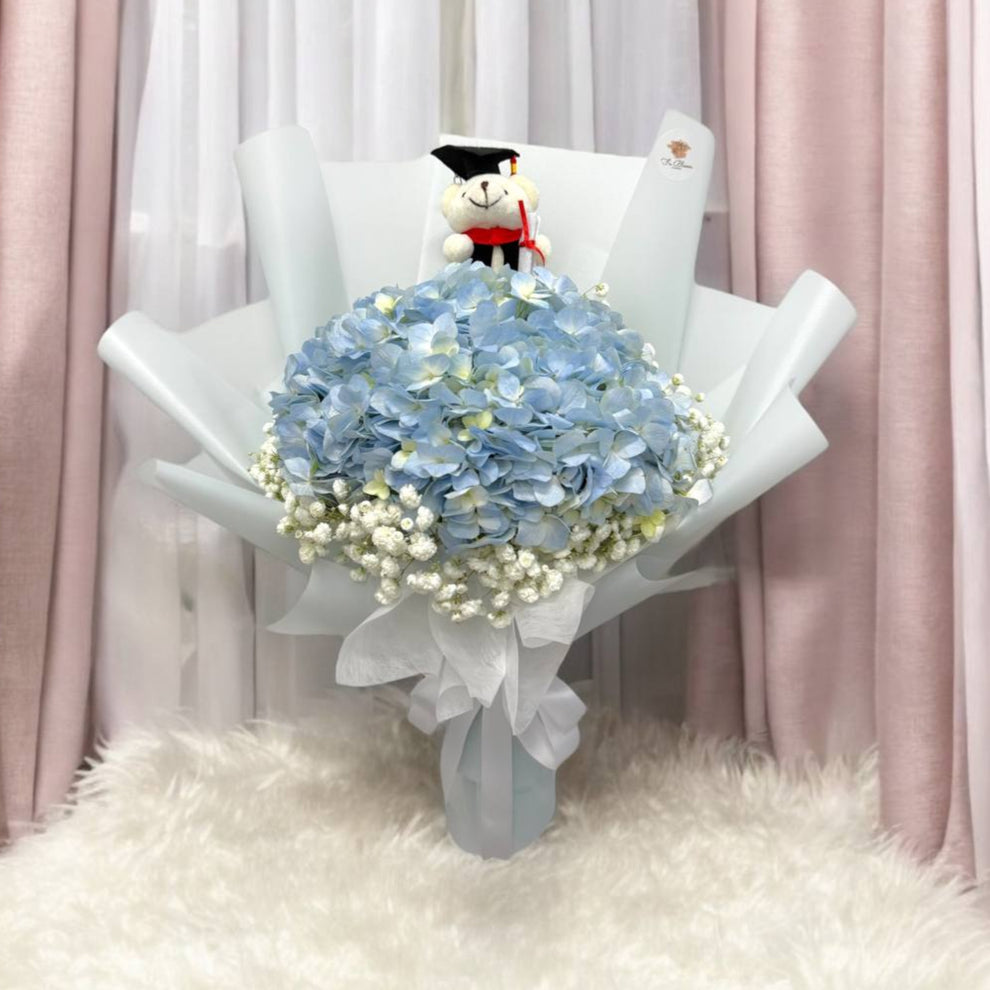 [GRAD] Light Blue Hydrangea & Baby Breath Bouquet with Grad Bear (Copy ...