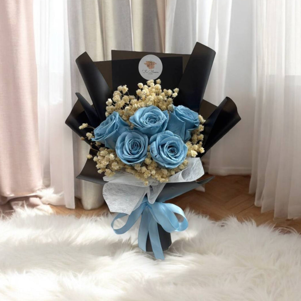 5 Preserved Blue Roses & Baby's Breath Bouquet – Fu Bloom Flowers